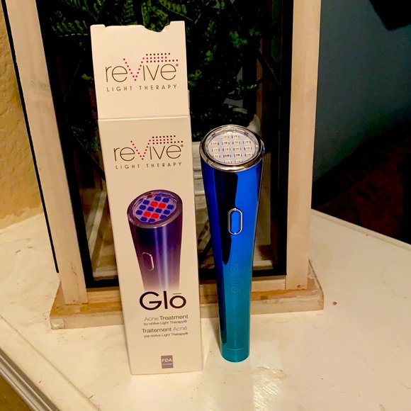 Revive Light Therapy | Skincare | Glo Acne Treatment Wand | Poshmark
